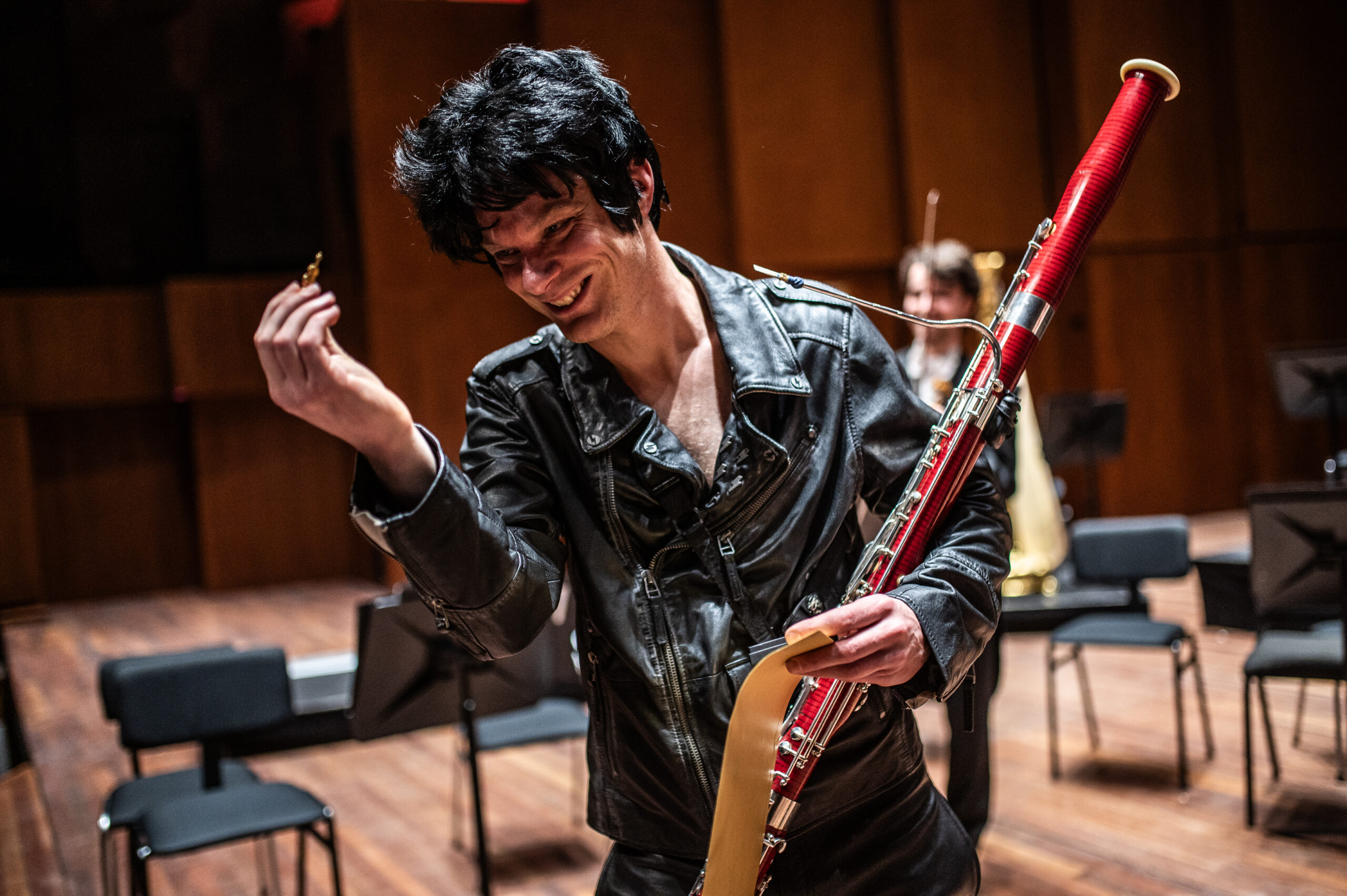 Bram van Sambeek ontvangt Gouden Viooltje 2024 - Noord Nederlands Orkest